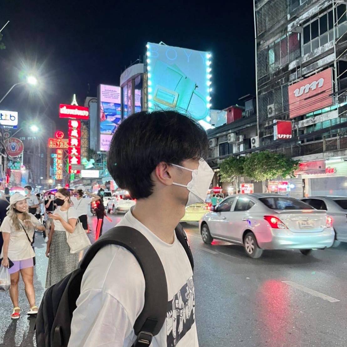 Peerawit Lakhampa - Creative Frontend Developer